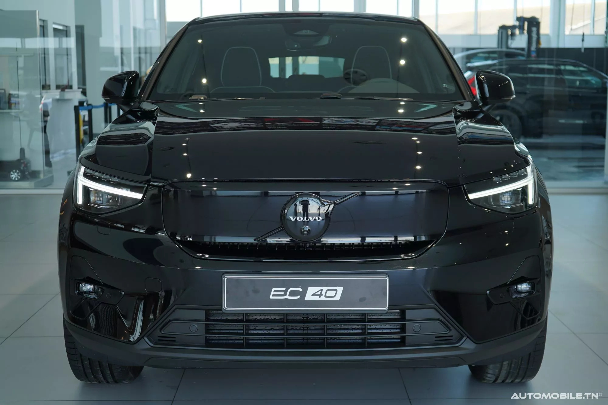 Prix Volvo EC40 Twin Motor Performance Ultra Black Edition neuve - 219 ...