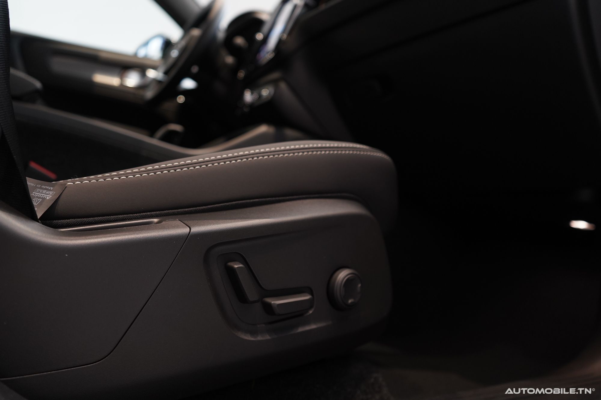 Prix Volvo EC40 Single Motor Ultra neuve - 189 900 DT