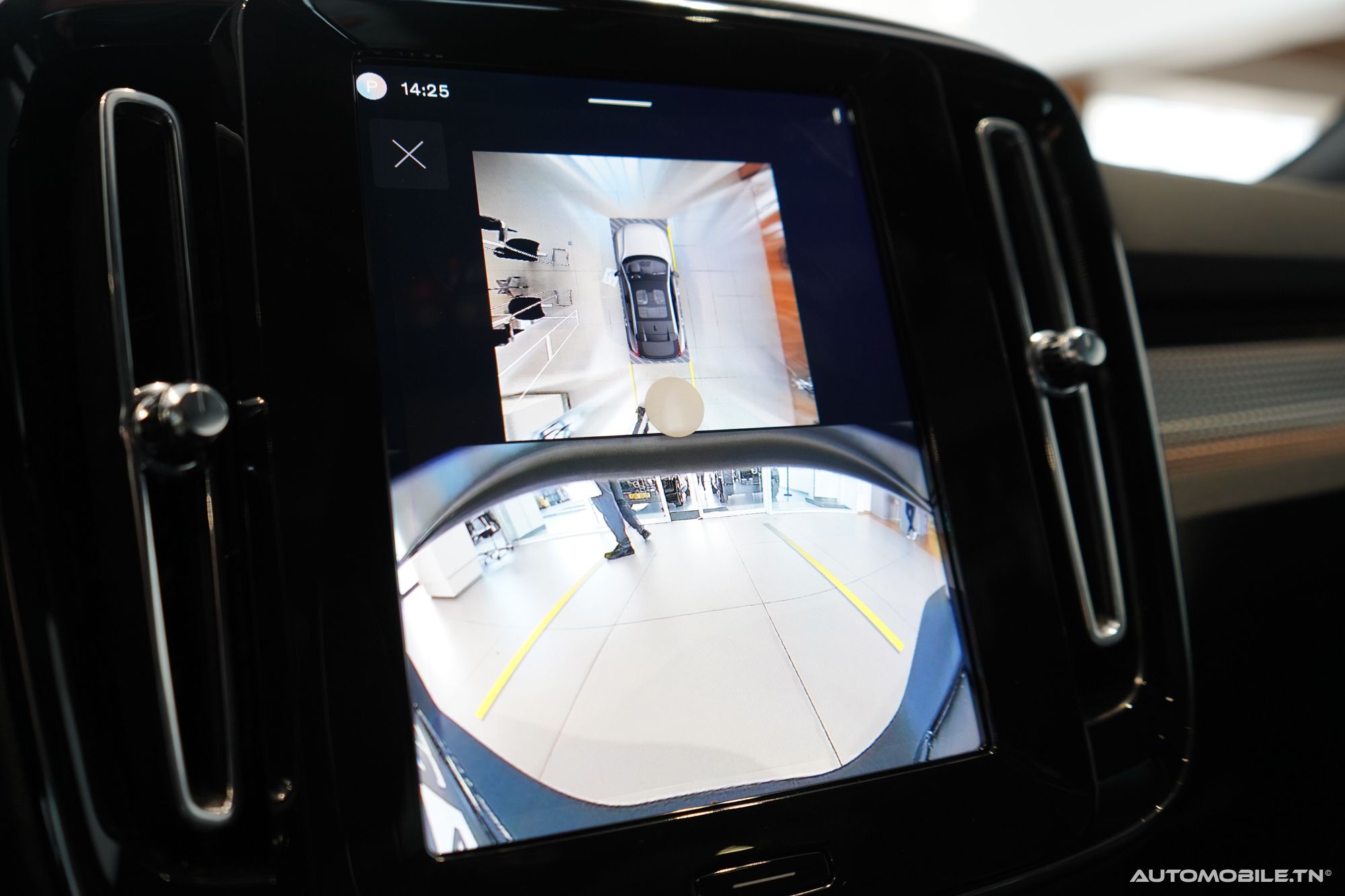 Prix Volvo EC40 Single Motor Ultra neuve - 189 900 DT