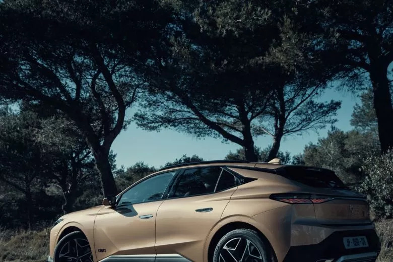 Nouvelle DS4 - Technologie et raffinement