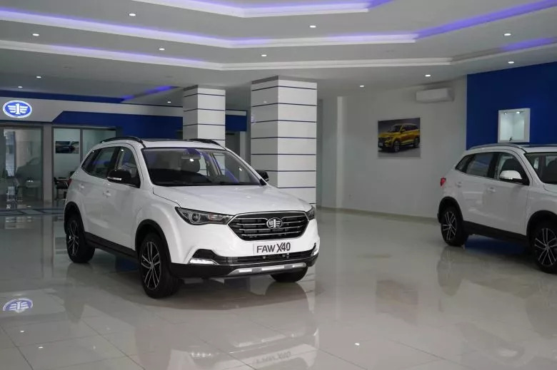 FAW Besturn X40 Black Pack