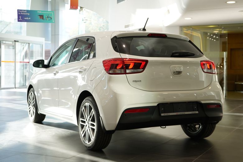 Prix KIA Rio 5p 1.2 L Prestige neuve - 66 480 DT