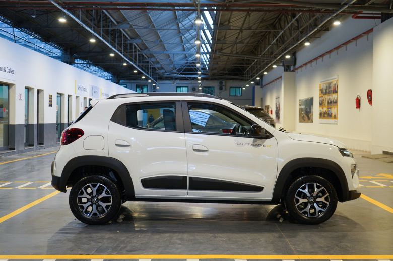Prix Renault Kwid Outsider 1.0 L neuve - 46 800 DT