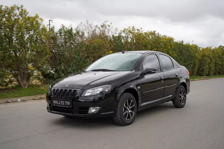 Essai Wallyscar 719 et visite de la chaîne de montage