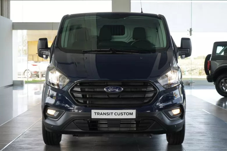 Prix Ford Transit Custom 2.2 L Diesel neuve - 83 900 DT
