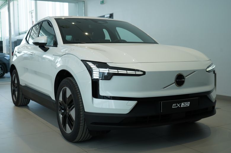 Prix Volvo EX30 Single Motor Core neuve - 124 900 DT