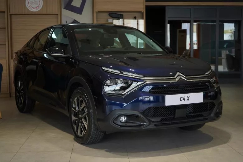 Prix Citroën C4 X 1.2 L Plus EAT8 neuve - 84 900 DT