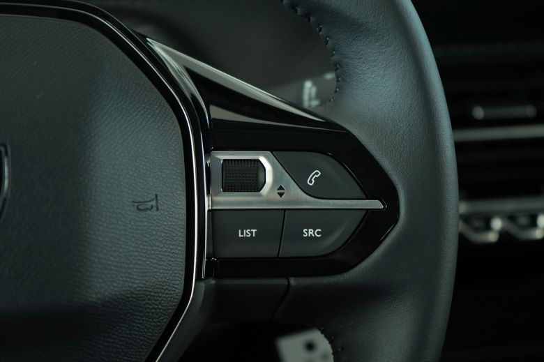 Prix Peugeot 208 1.2 L Style neuve - 64 900 DT