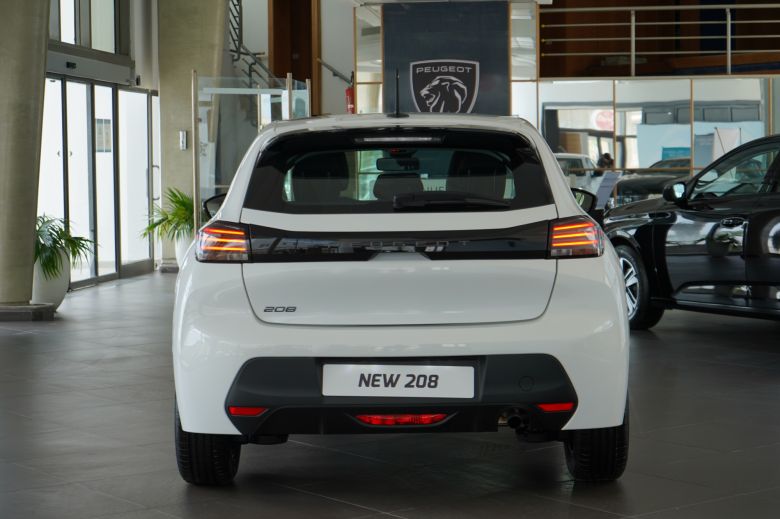 Prix Peugeot 208 1.2 L Style neuve - 64 900 DT