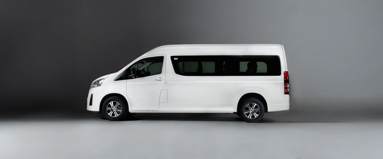 Prix Toyota Ace 14 places 2.8 L Diesel neuve - 184 000 DT